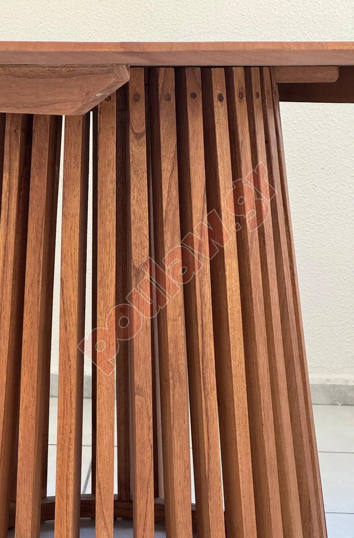 Τραπέζι μασίφ MINDI μεταχειρισμένο, φυσικό χρώμα | poulaw.gr